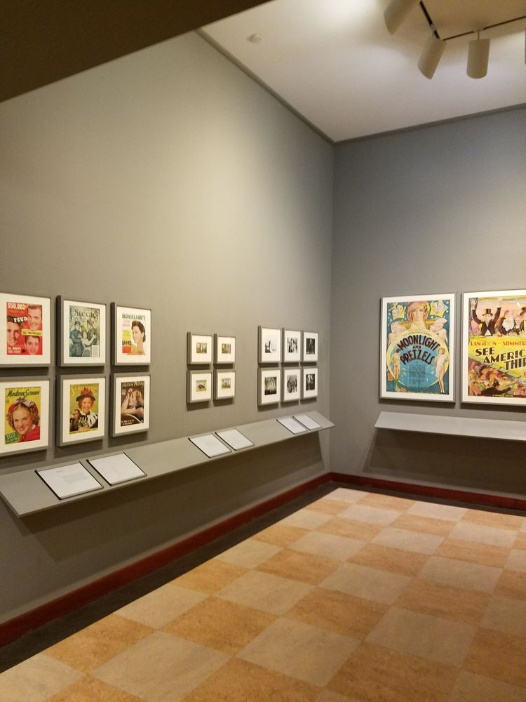 Los Angeles Public Library - Central Library - 1334 Photos & 501 ...