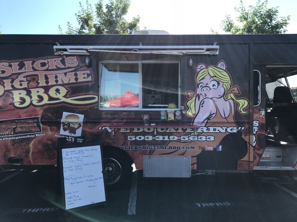 Slicks Big Time BBQ Food Truck | Hyperflyer Instant Delivery