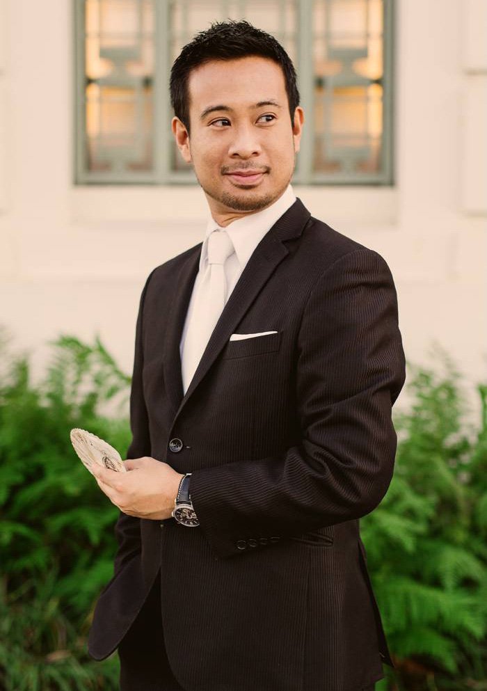 Joseph Tran: Magician, Illusionist, and Comedian - 21 Photos & 28 ...