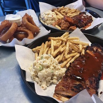 Phil’s BBQ - 984 Photos & 1208 Reviews - Barbeque - 9816 Mission Gorge ...