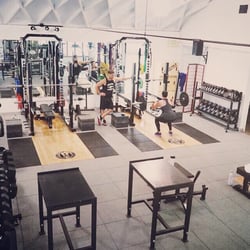 Sparta Academy - 23 Photos & 18 Reviews - Trainers - 1941 Westwood Blvd ...