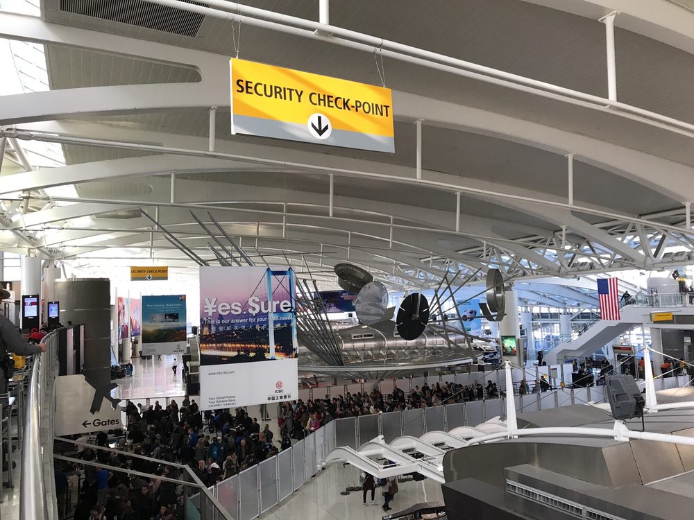 Lufthansa - 21 Photos & 34 Reviews - Airlines - JFK Expy & S Cargo Rd ...