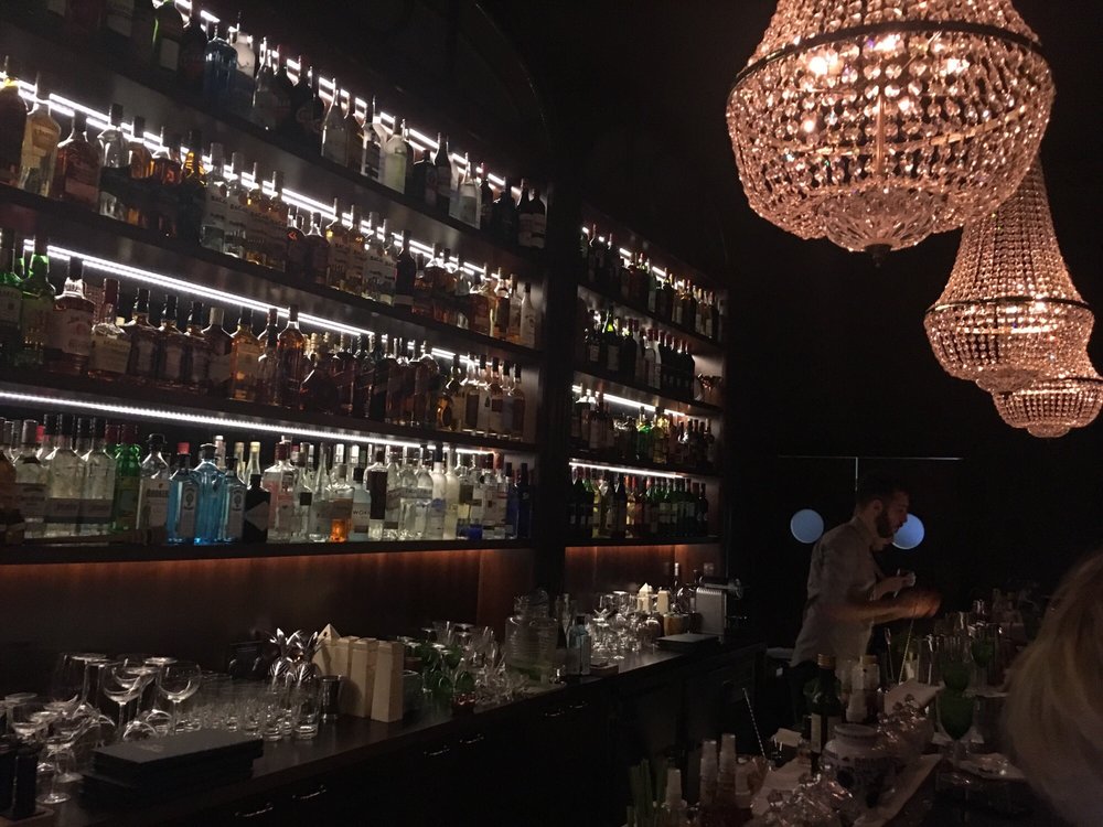 Presidente Bar - 17 Photos & 10 Reviews - Cocktail Bars - Avenida ...