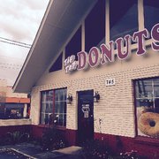 Tip Top Donuts - 49 Photos & 88 Reviews - Donuts - 745 Cobb Pkwy N ...