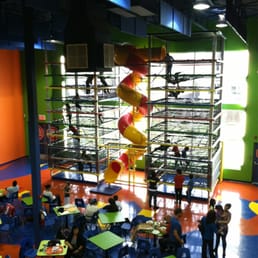 Funtropolis - 12 Photos - Salles de jeux d'arcade - 3925 Boulevard Curé ...