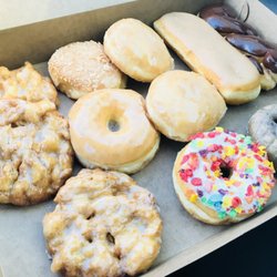 Danny’s Donut - 16 Photos & 26 Reviews - Donuts - 9524 W Camelback Rd ...