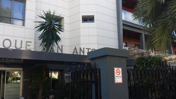 Hospital Vithas Parque San Antonio - Hospitals - Avenida Pintor Joaquín ...