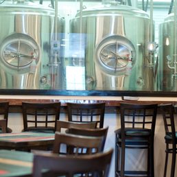 Button Brew House - 40 Photos & 33 Reviews - Breweries - 6800 N Camino ...