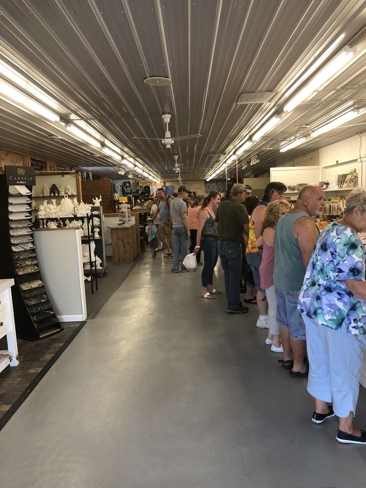 The Windmill Farm & Craft Market - 27 Photos & 26 Reviews - Fruits ...