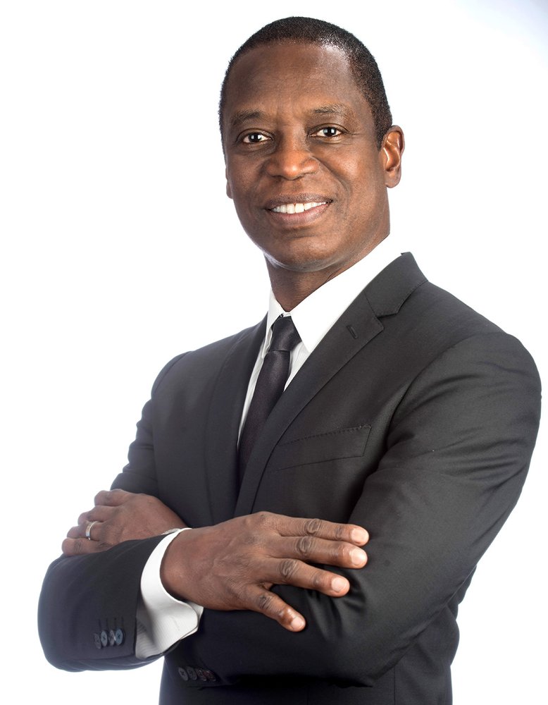 David Matlock, MD - 13 Reviews - Cosmetic Surgeons - 9201 W Sunset Blvd ...