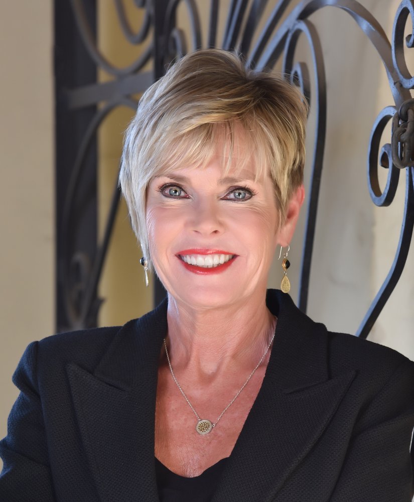 Lisa Murray - RE/MAX Excalibur - 22 Photos - Real Estate Agents - 8510 ...